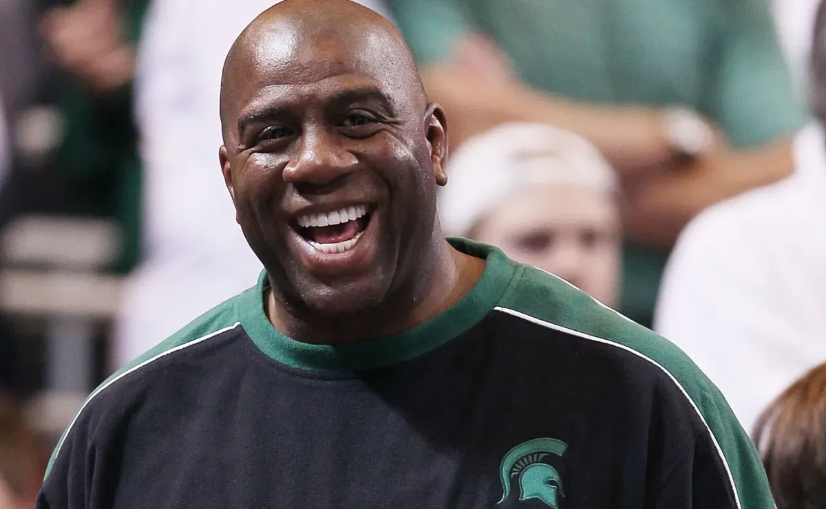 NBA legend Magic Johnson takes direct shot at the Spartans after losing ...