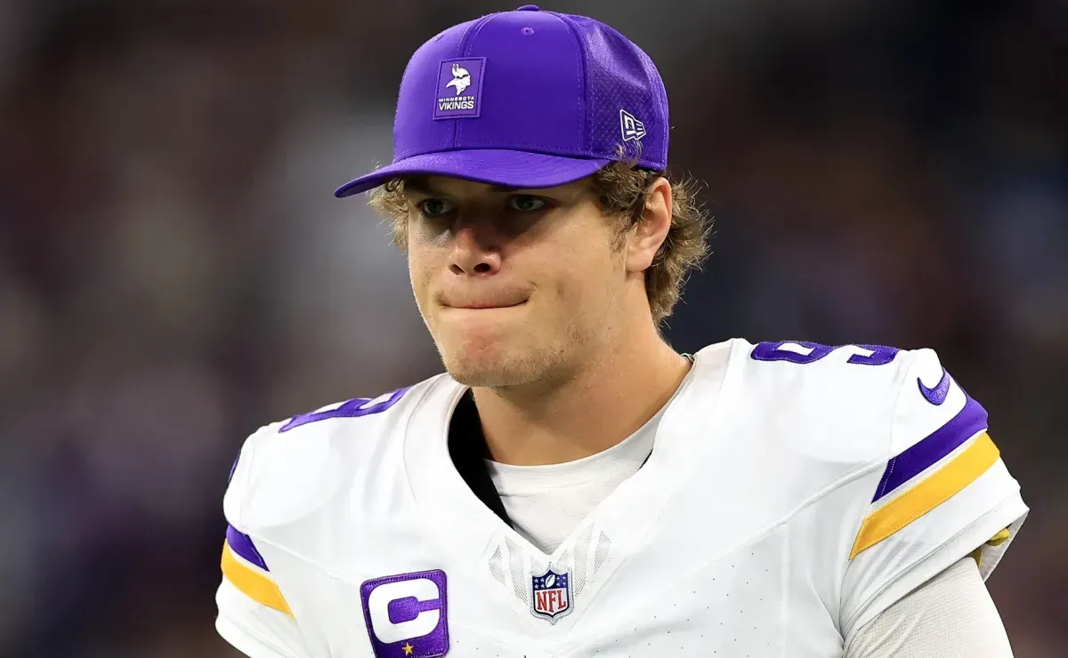 Vikings add Super Bowl champion behind JJ McCarthy after Carson Wentz’s ...