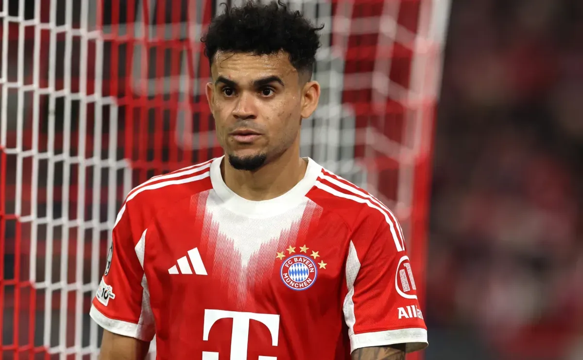 Video: Luis Diaz injures Hakimi, sees red card after scoring brace for ...