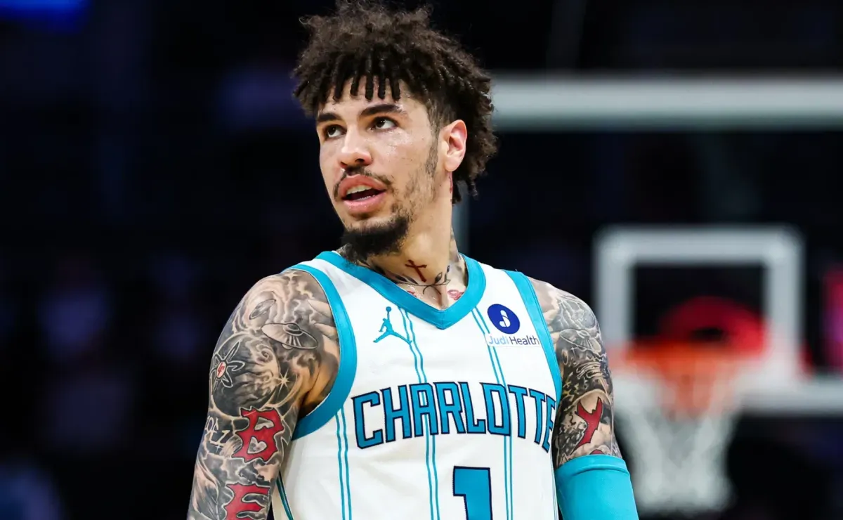 Is LaMelo Ball playing tonight, November 7, for Charlotte Hornets vs ...