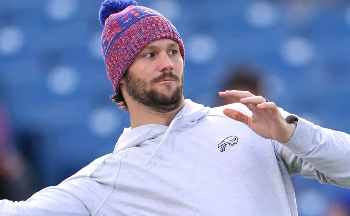 Josh Allen turns heads with blunt self-critique after win over Bucs ...