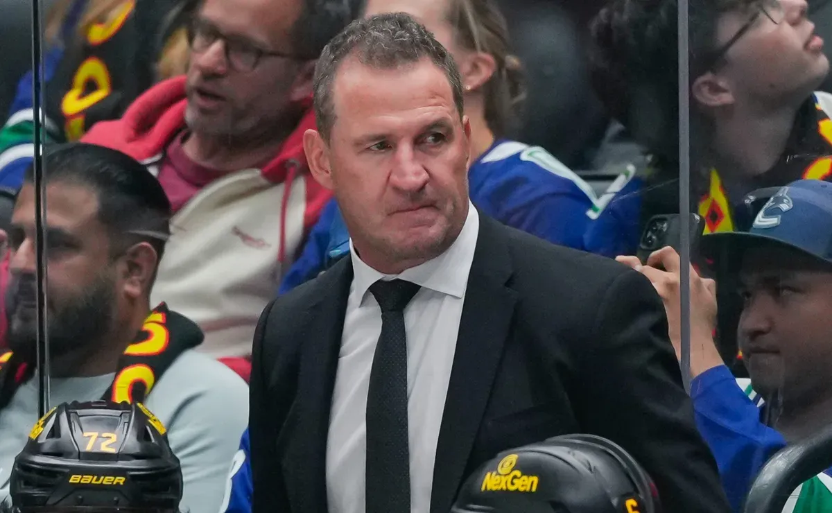 NHL News: Canucks coach Adam Foote delivers message on team's ...