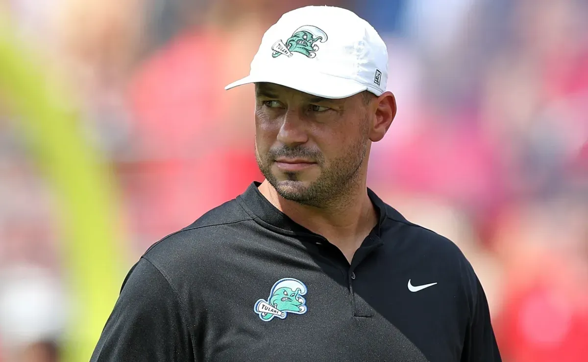 How much is Jon Sumrall going to make at Florida and what was his ...