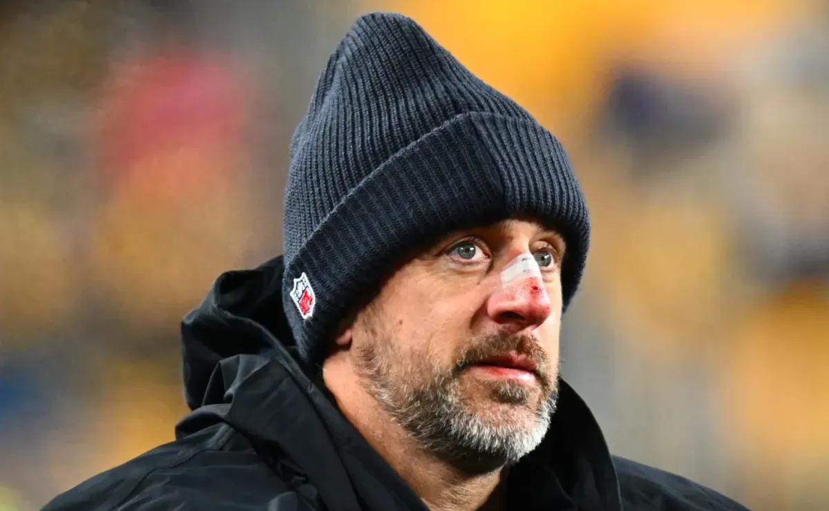 Video: Aaron Rodgers takes brutal hit by Joey Bosa as Bills force ...