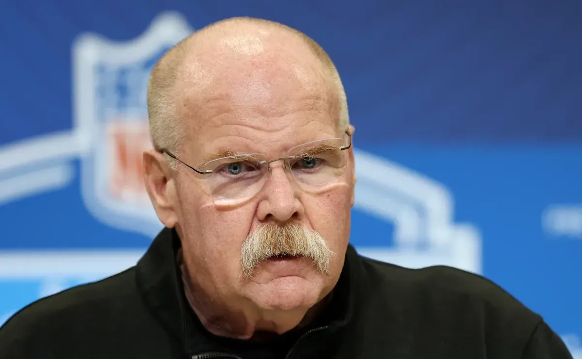 Andy Reid sends clear message as Chiefs confirm Patrick Mahomes ...