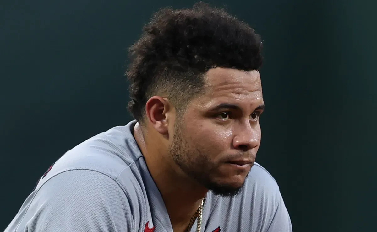 MLB Rumors: Red Sox steering away from All-Star and closer to Alex ...