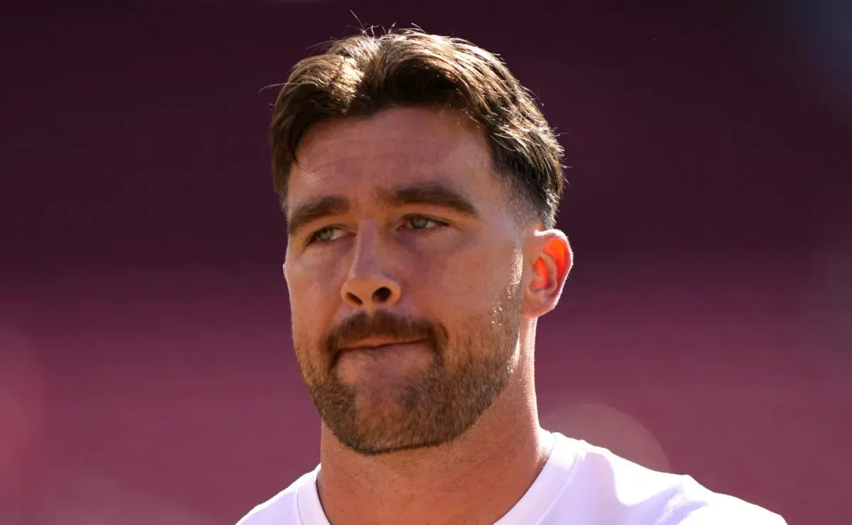 Travis Kelce makes important statement about Chiefs QB job after ...