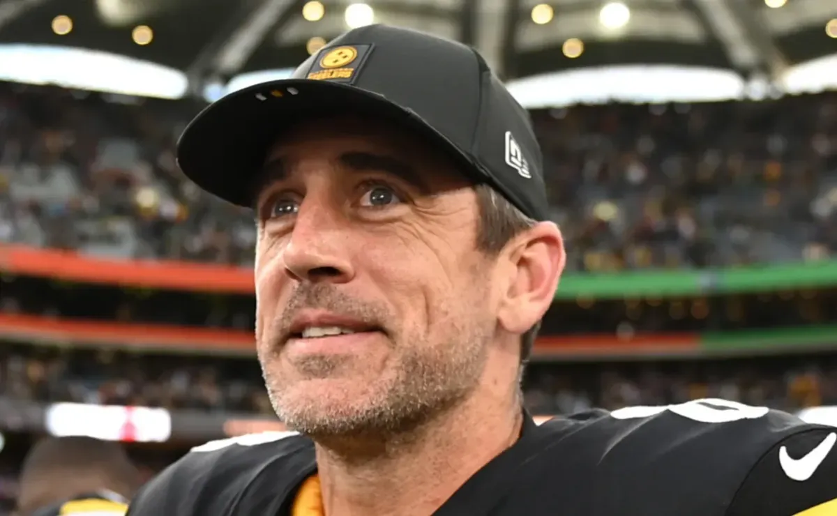 Aaron Rodgers, Hollywood Brown among players who could earn major ...