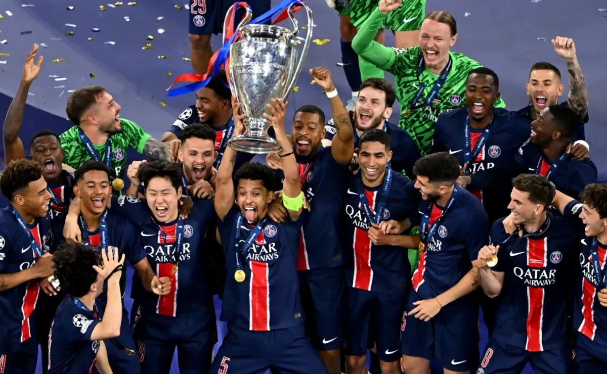 Tras el título de PSG, la IA predice quién será el próximo peruano en ...