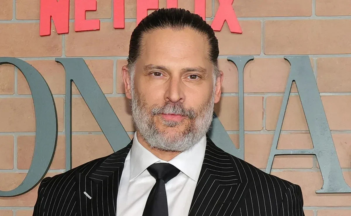 Hollywood Height Kings: The 10 Tallest Actors - Spoiler US