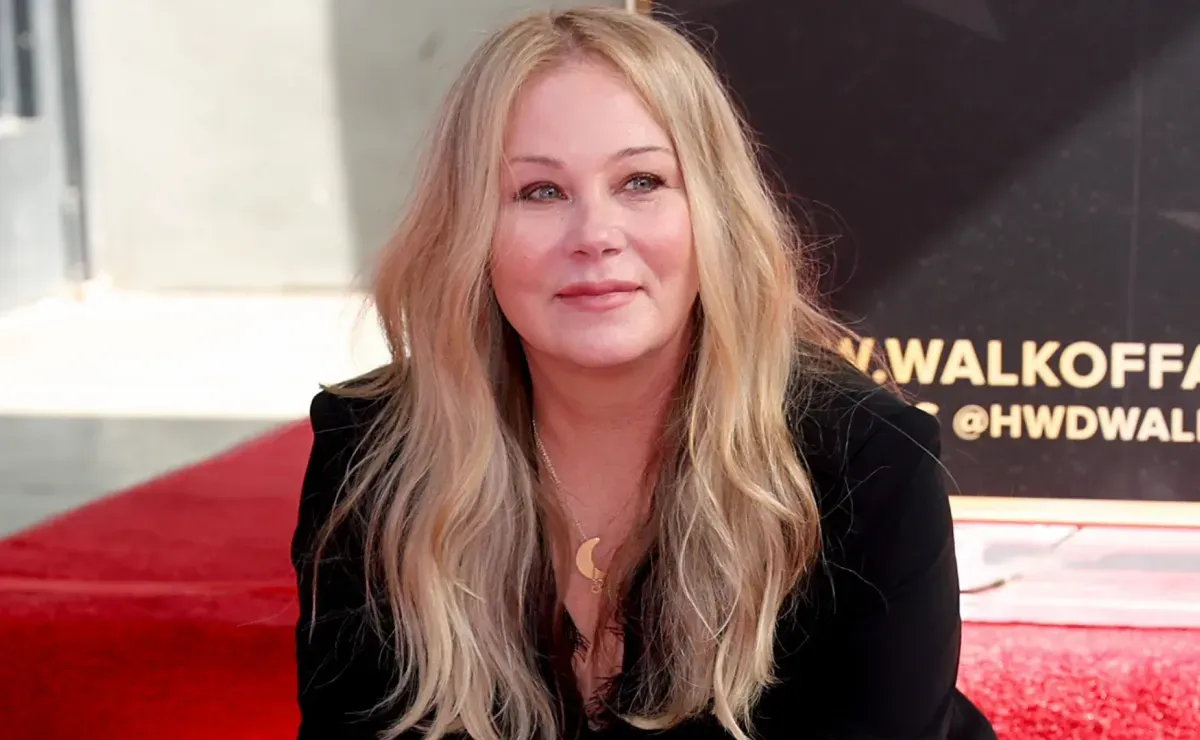 Happy 53rd Birthday, Christina Applegate: Revisiting the Roles That ...