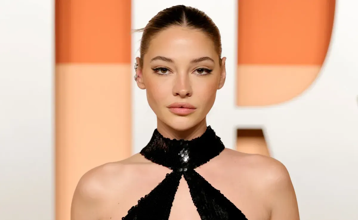 From Pogue Queen to Hollywood It-Girl: Happy Birthday, Madelyn Cline ...