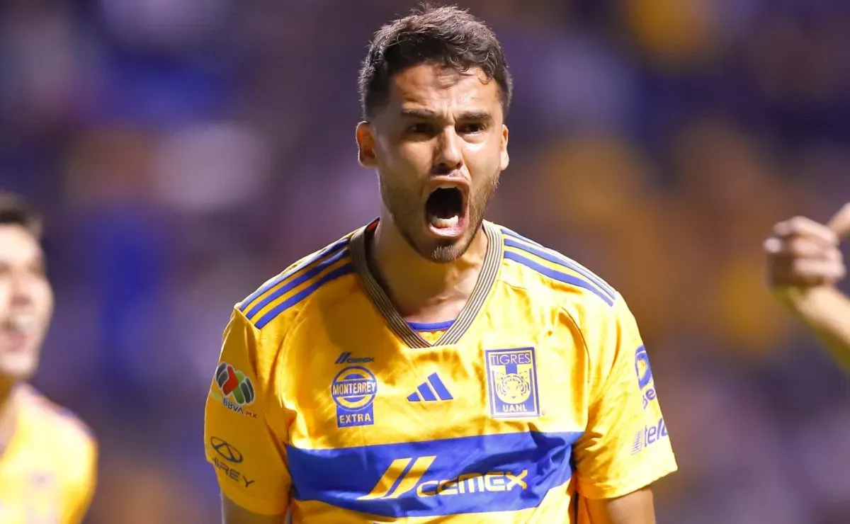 Diego Reyes, figura de Tigres UANL, habría sido ofrecido a Cruz Azul