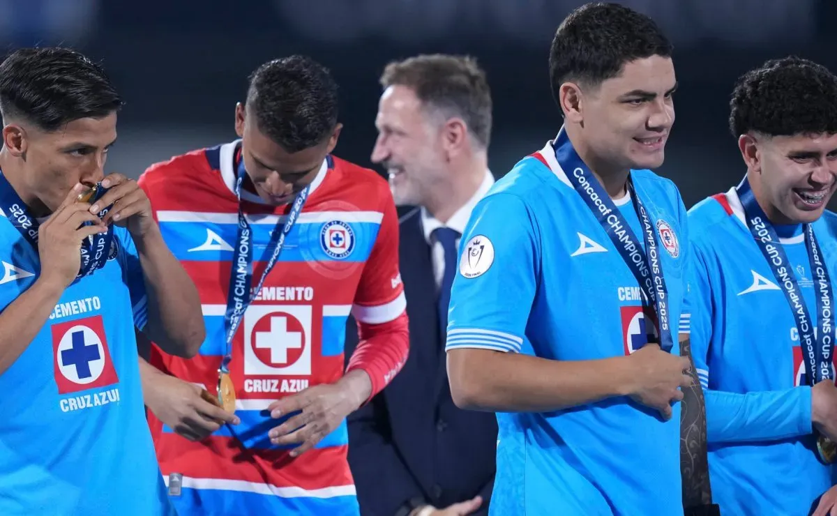 Confirman la primera baja de Cruz Azul tras el título de Concachampions