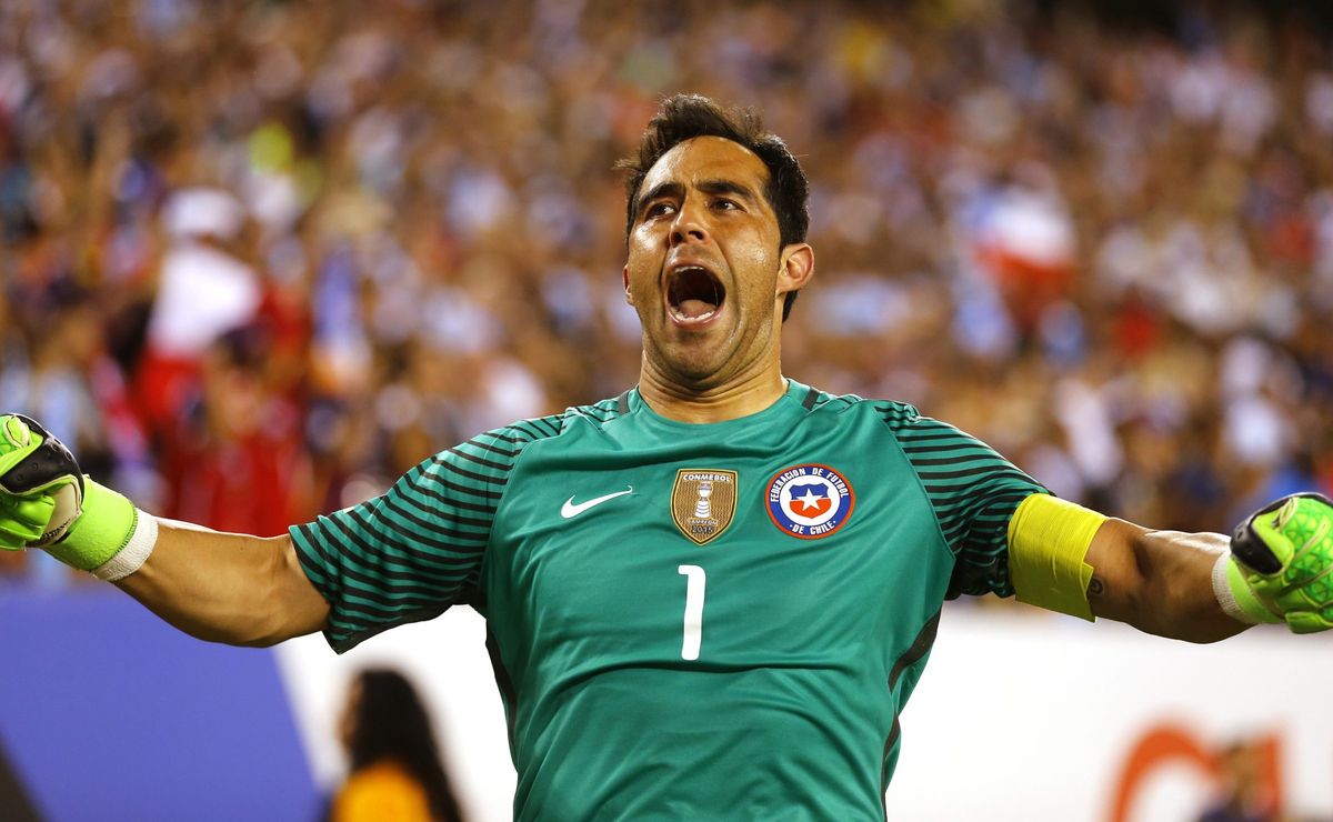 El gran saludo de la FIFA en el cumpleaños de Claudio Bravo