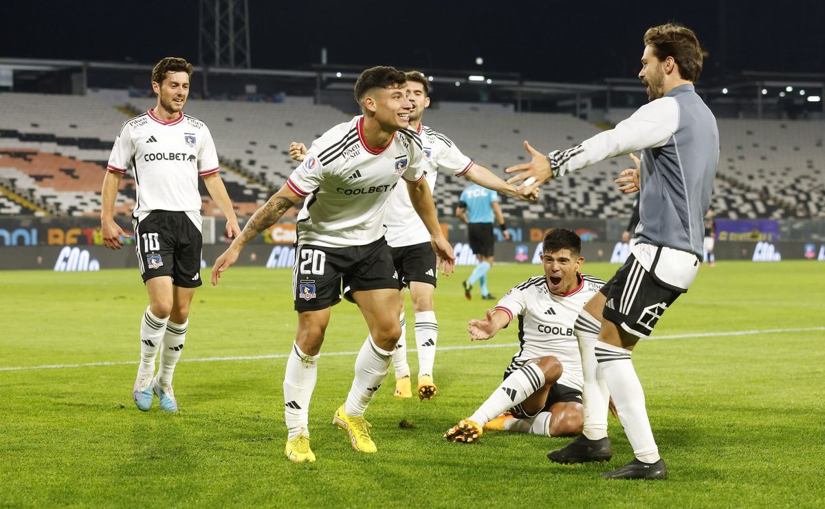 Goles de Colo Colo ante Palestino en transmisión de Dale Albo En Directo