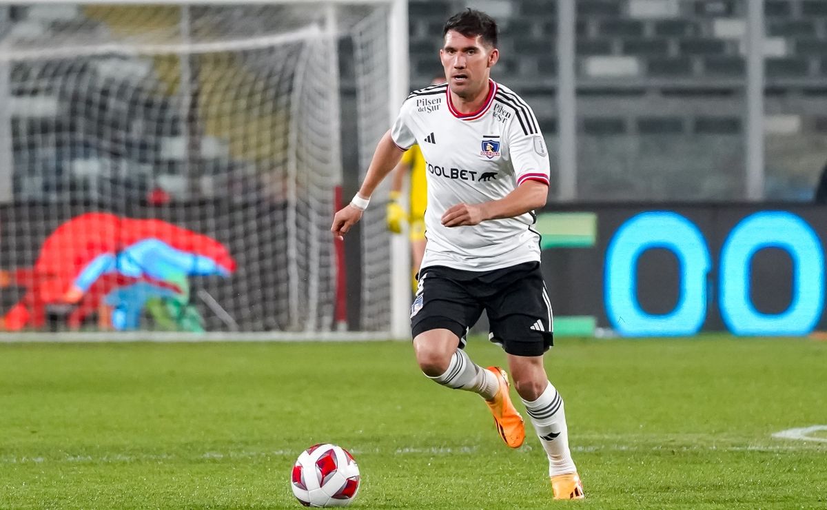 César Fuentes se ilusiona con dejar a Colo Colo en lo más alto