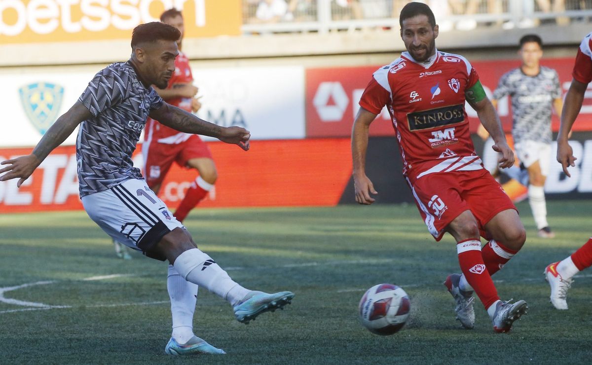 Colo Colo buscó jugar este fin de semana ante Deportes Copiapó