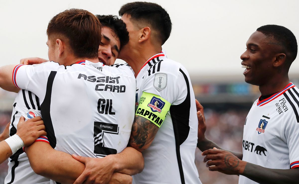 Video: Los goles de Colo Colo desde la cancha y la euforia del Tuto