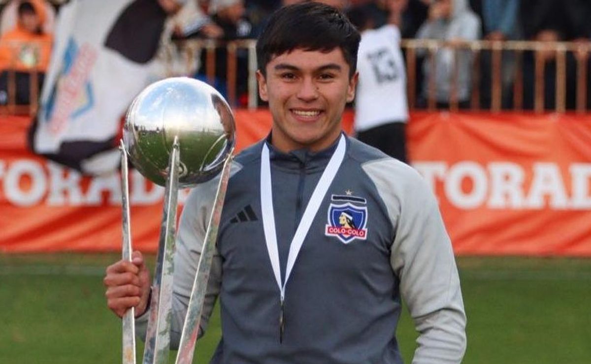 Bastián Silva vuelve de su lesión y es opción en Colo Colo Proyección