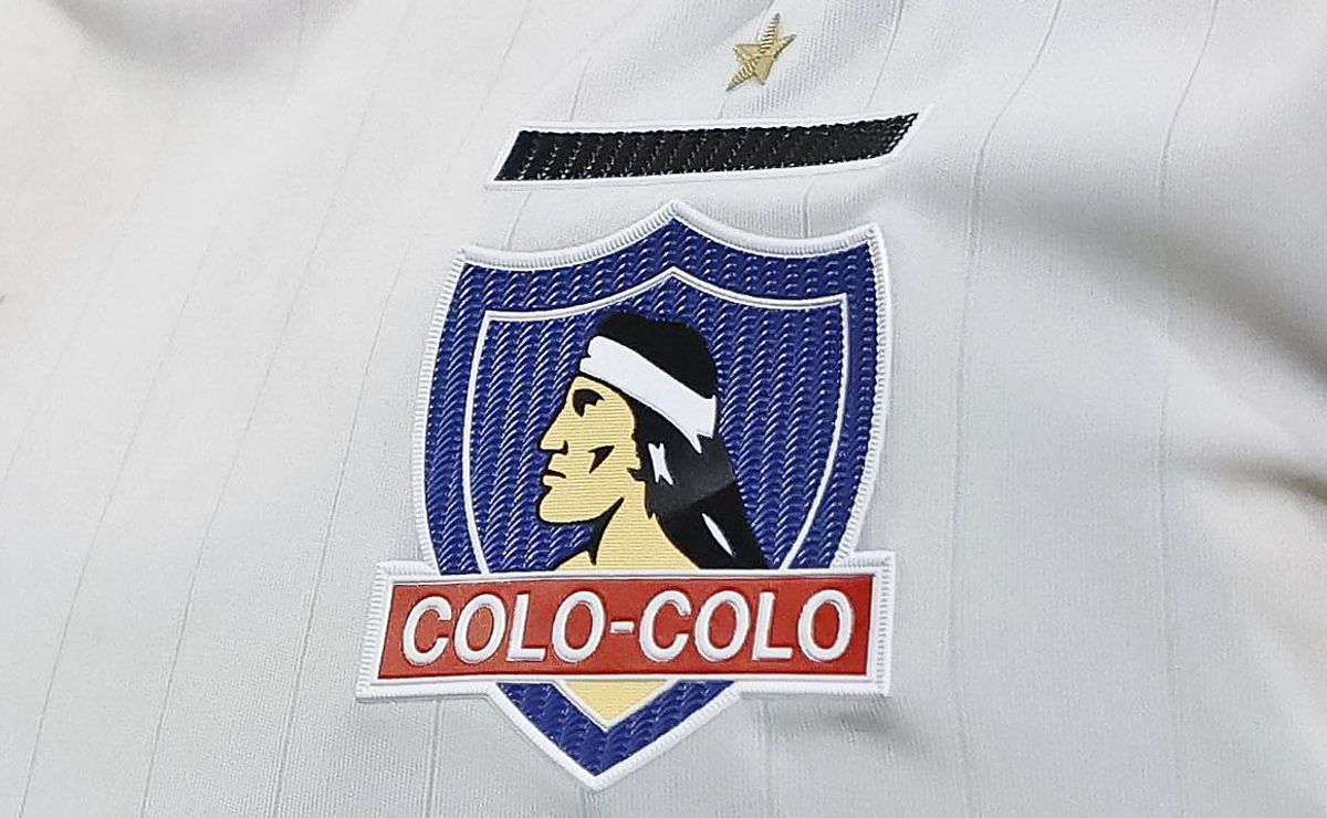 Ubican al escudo de Colo Colo entre los 100 mejores del mundo