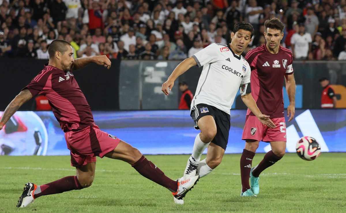 Minuto a minuto: duelo de leyendas entre Colo Colo y River Plate