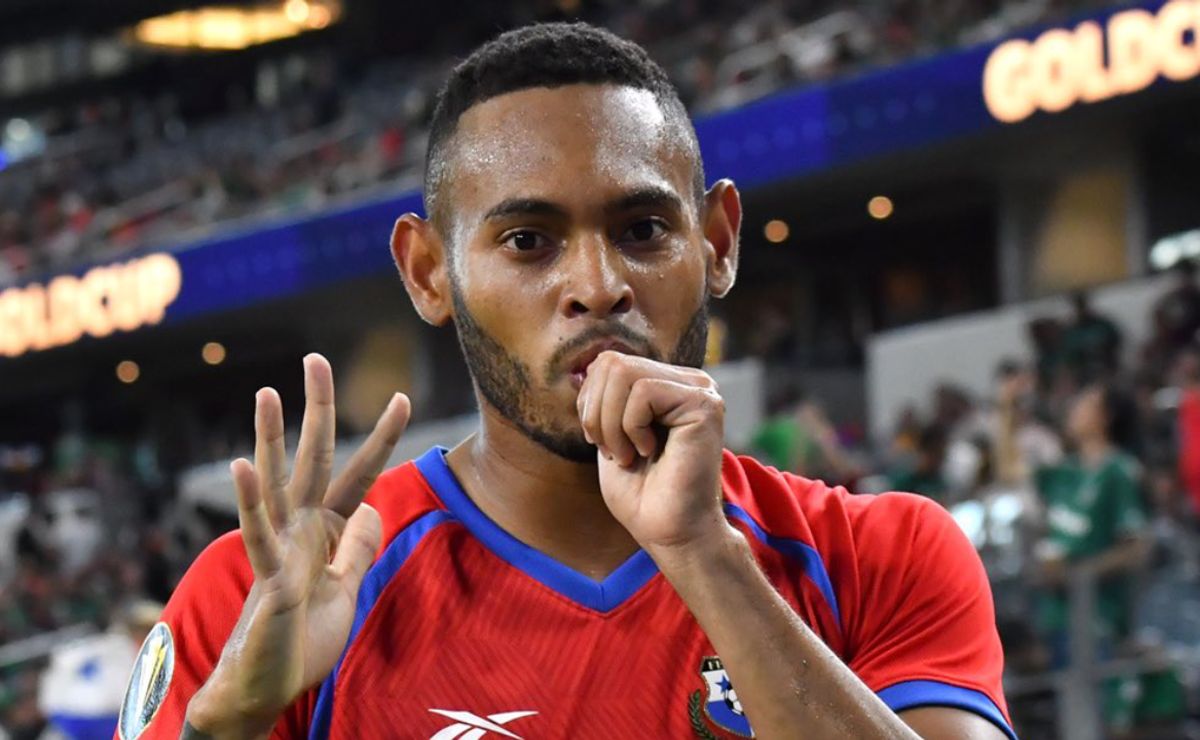 Ismael Díaz hizo historia en la Copa Oro - Futbol Centro America