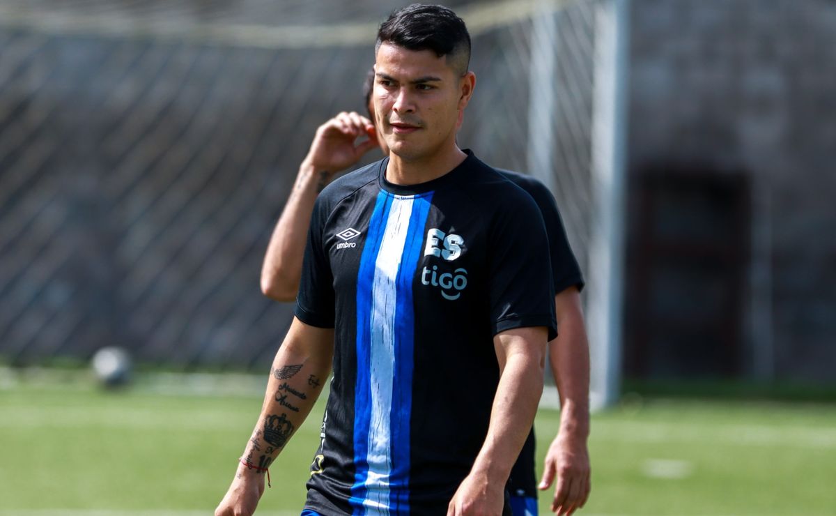 Kevin Santamaría contento por poder seguir en Perú - Futbol Centro America