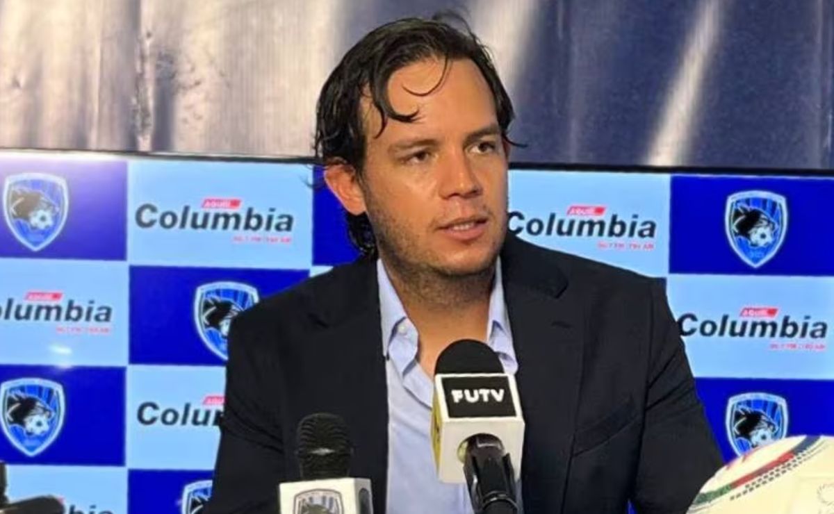 Grecia anuncia la continuidad de Javier San Román como entrenador ...