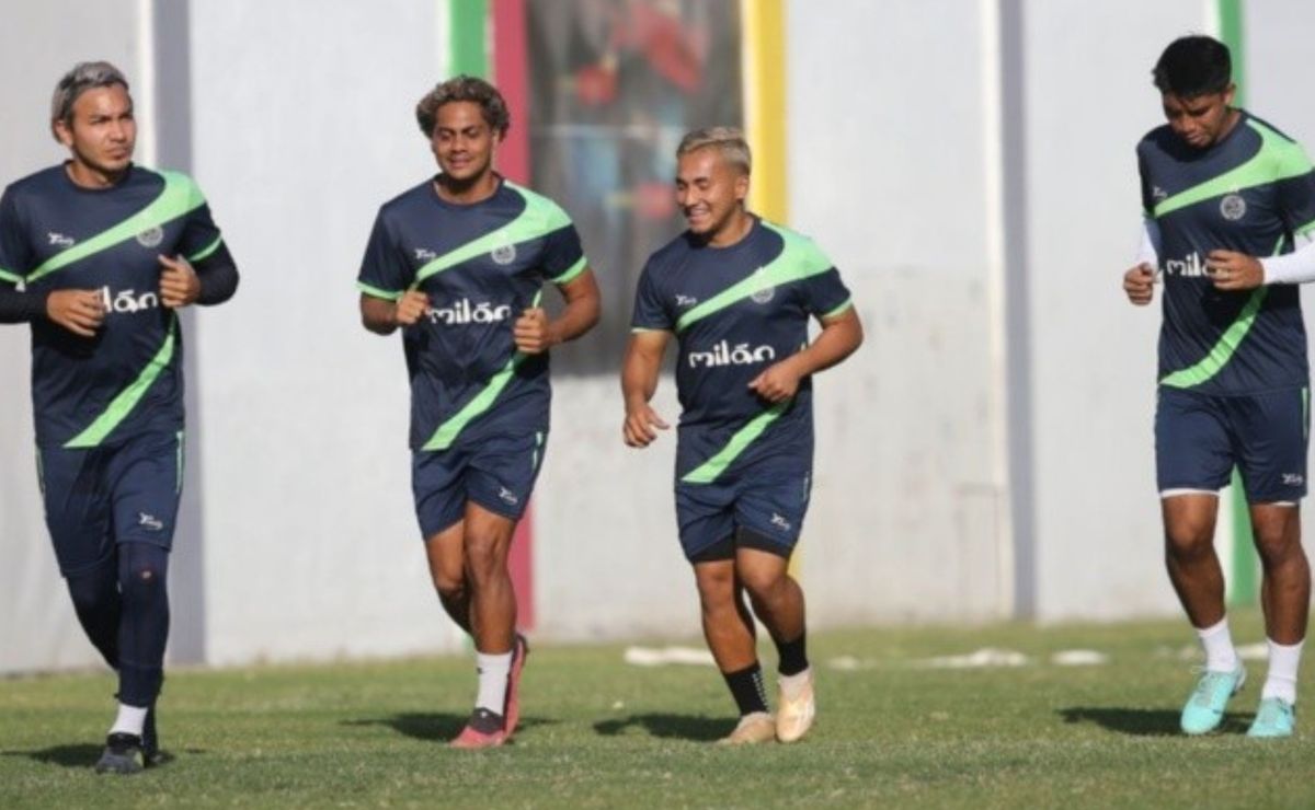Isaac Esquivel dejaría la Liga Nacional de El Salvador y es buscado por ...
