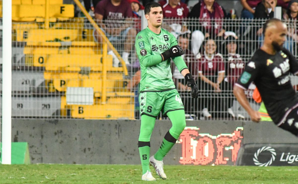 Abraham Madriz de Saprissa viajó a Dinamarca a realizarse una prueba ...