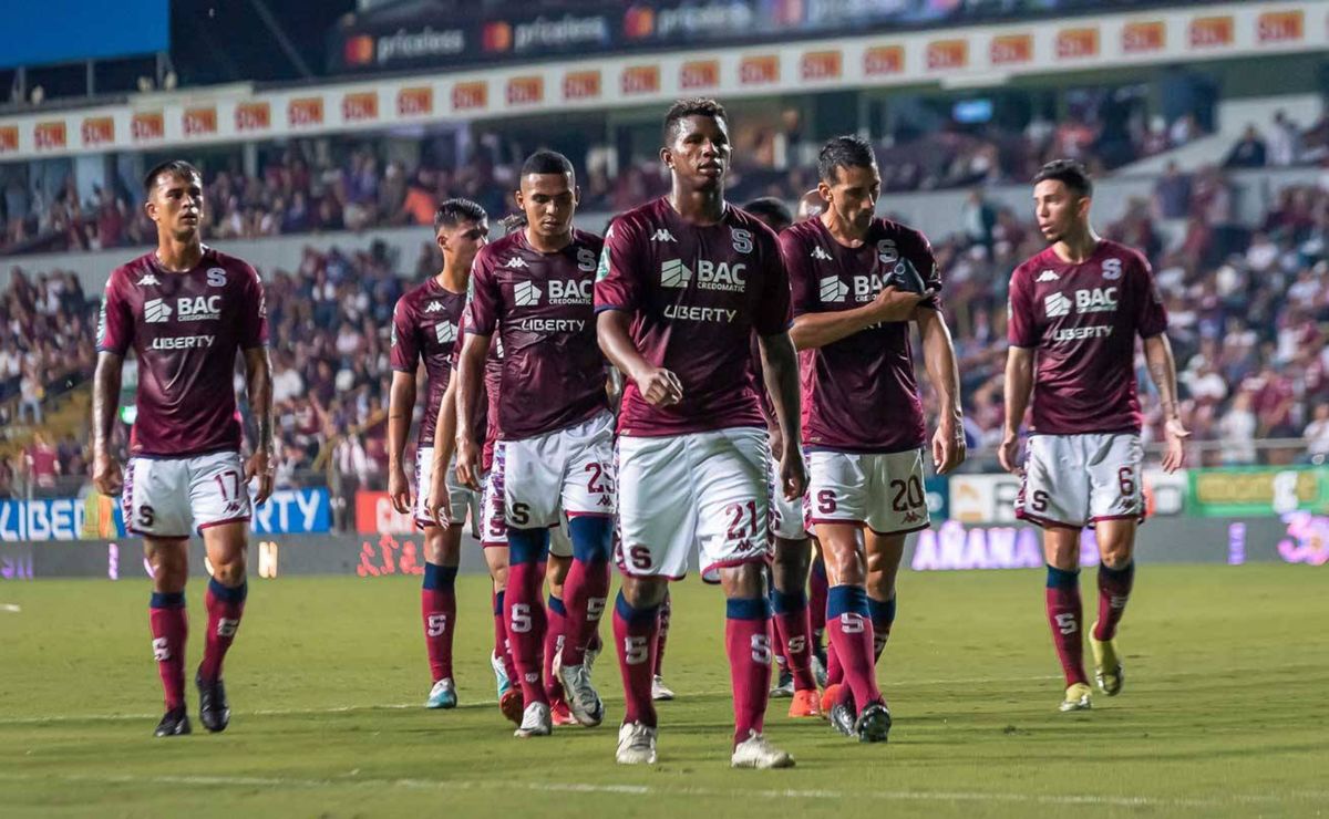 Futbolista que llegó como figura a Saprissa ya tiene nuevo club en ...