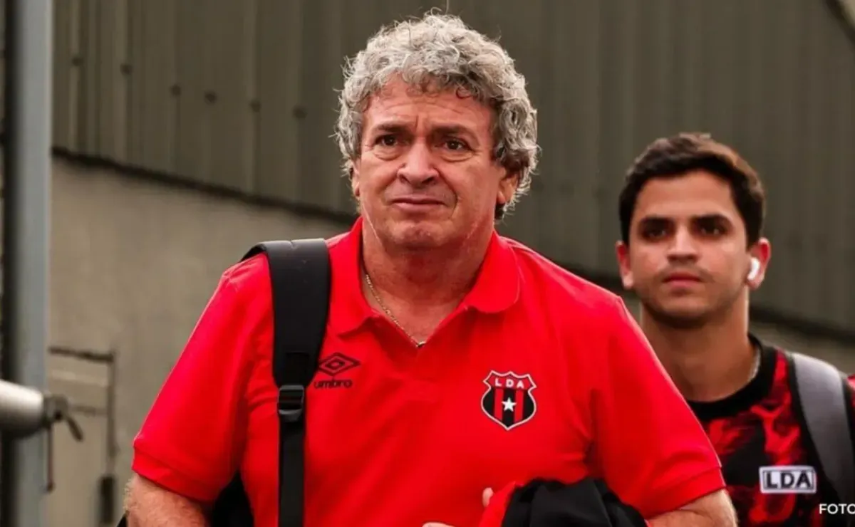 Machillo Ramírez no tiene paz: Alajuelense suma una nueva baja - Futbol ...