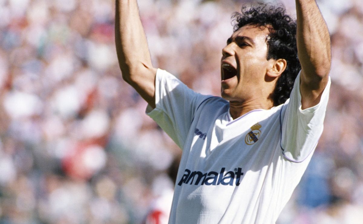 Real Madrid: Hugo Sánchez festeja 35 años del "Señor Gol" - JuanFutbol