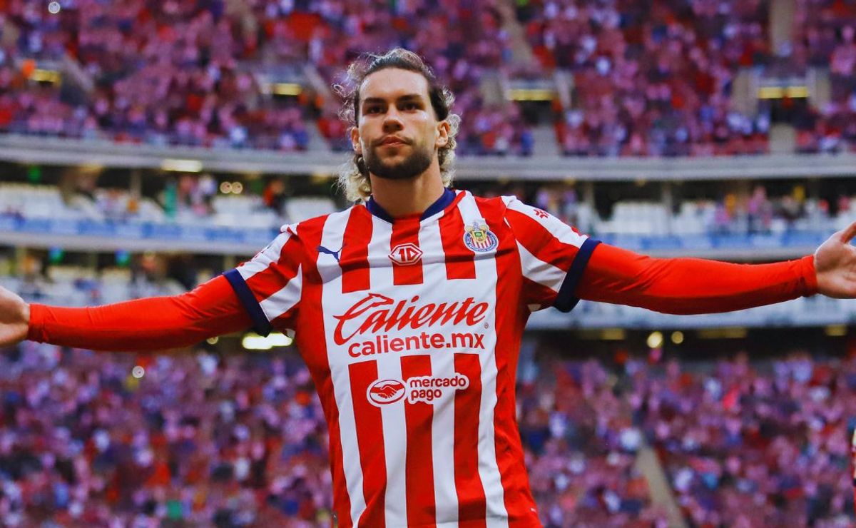 ¡Anota el Vaquero! Cade Cowell marca un este ÉPICO golazo con Chivas ...
