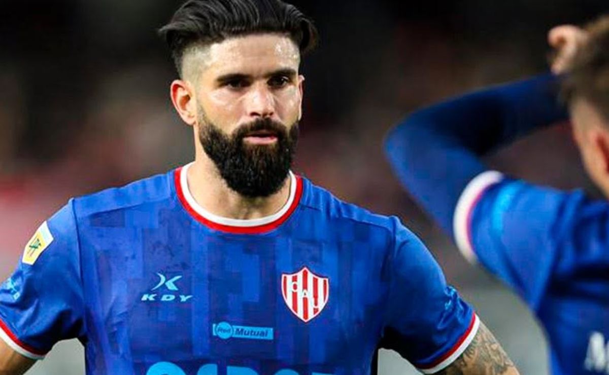 Qué tiene que pasar para que Nicolás Orsini se vaya de Boca