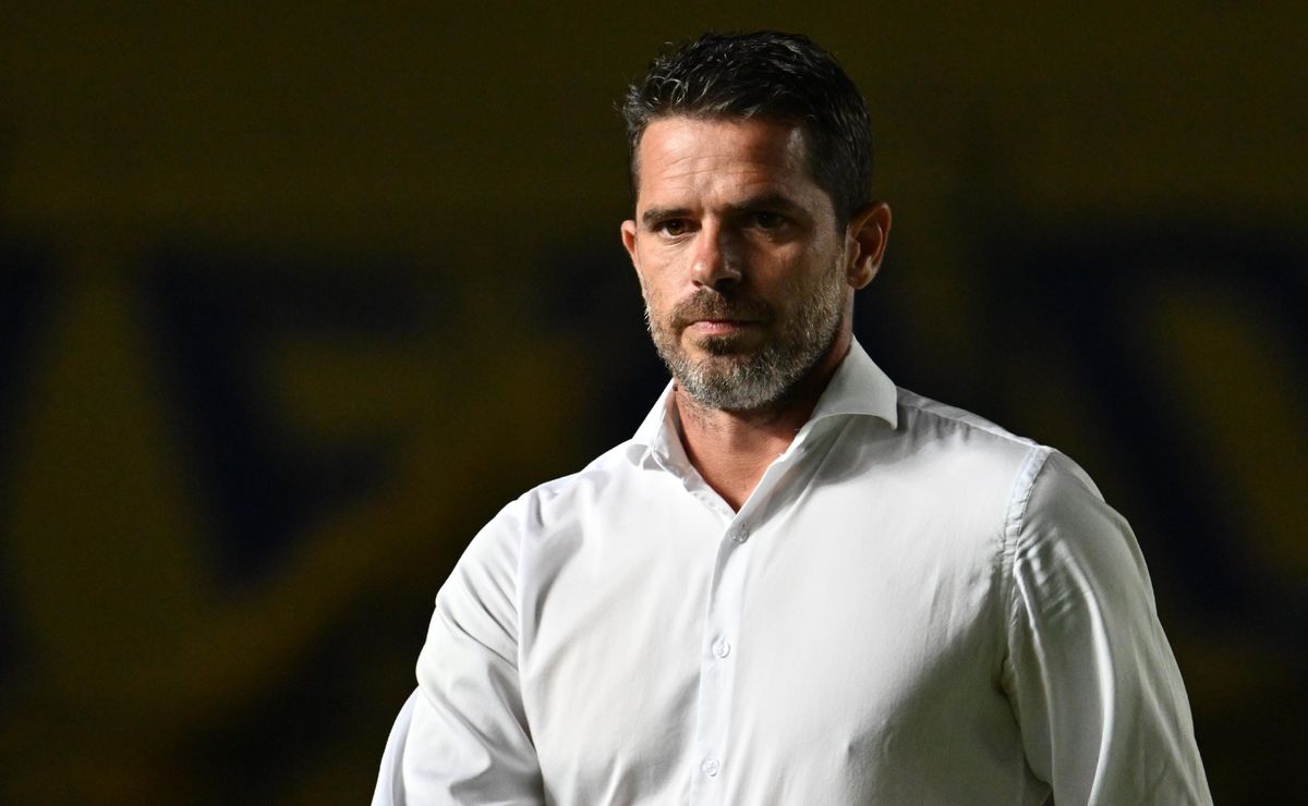 Gago sorprende: Juan Barinaga pasaría de ser tercer suplente a titular ...