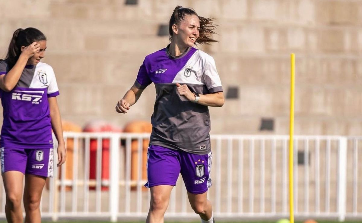 Amanda Morris es la primera baja 2023 para Santiago Morning Femenino