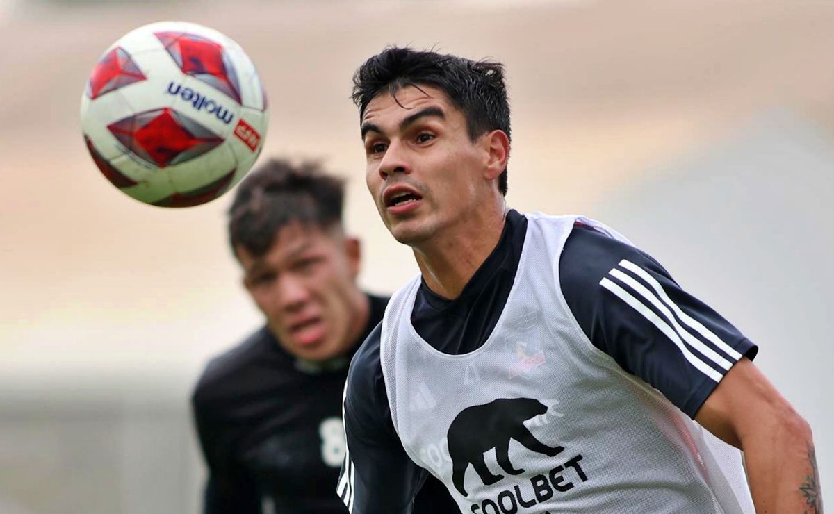 Colo Colo estira las piernas ante Santiago City a días de visitar a Boca