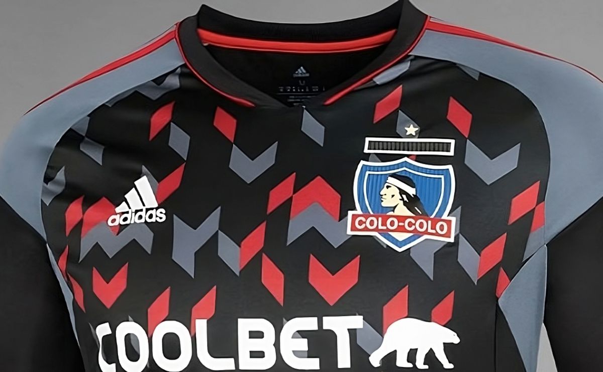 Nueva camiseta de Colo Colo 2023 con polémico diseño