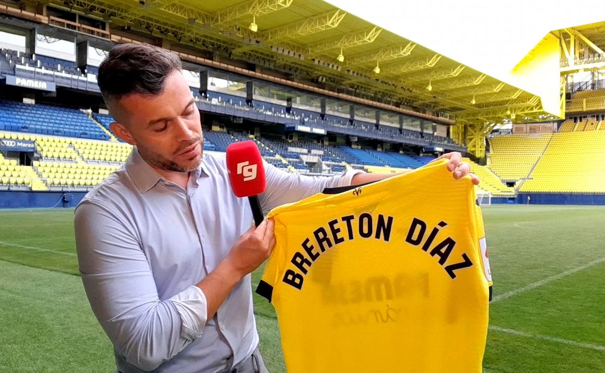 Ben Brereton y sus primeros días en Villarreal con Enzo Olivera