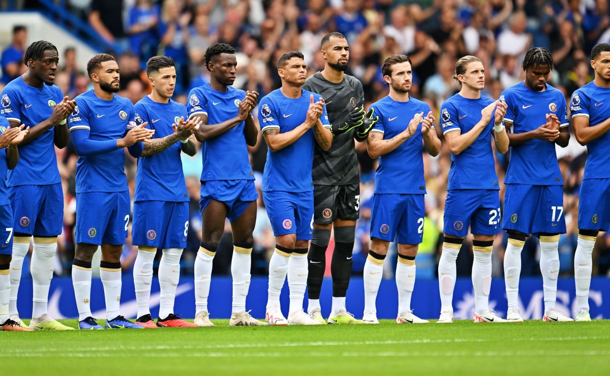 Chelsea pasa en un año la barrera de mil millones de dólares en refuerzos