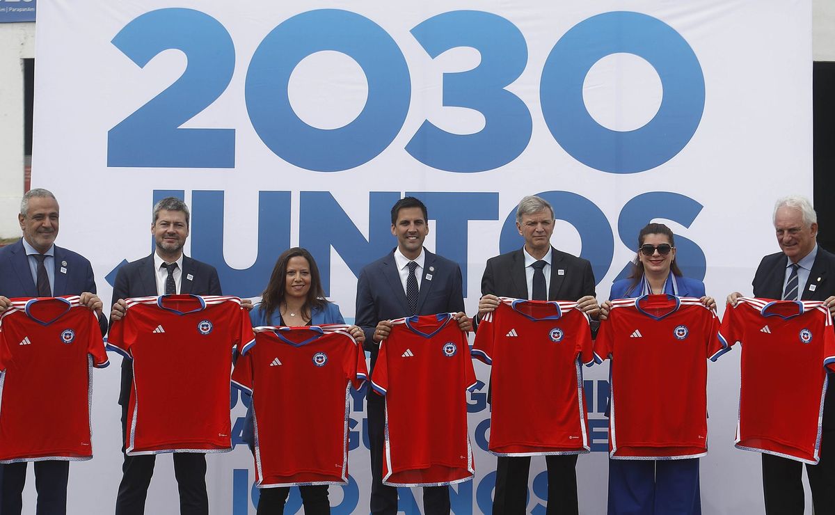 Infantino lanza guiño a la candidatura de Sudamérica al Mundial 2030