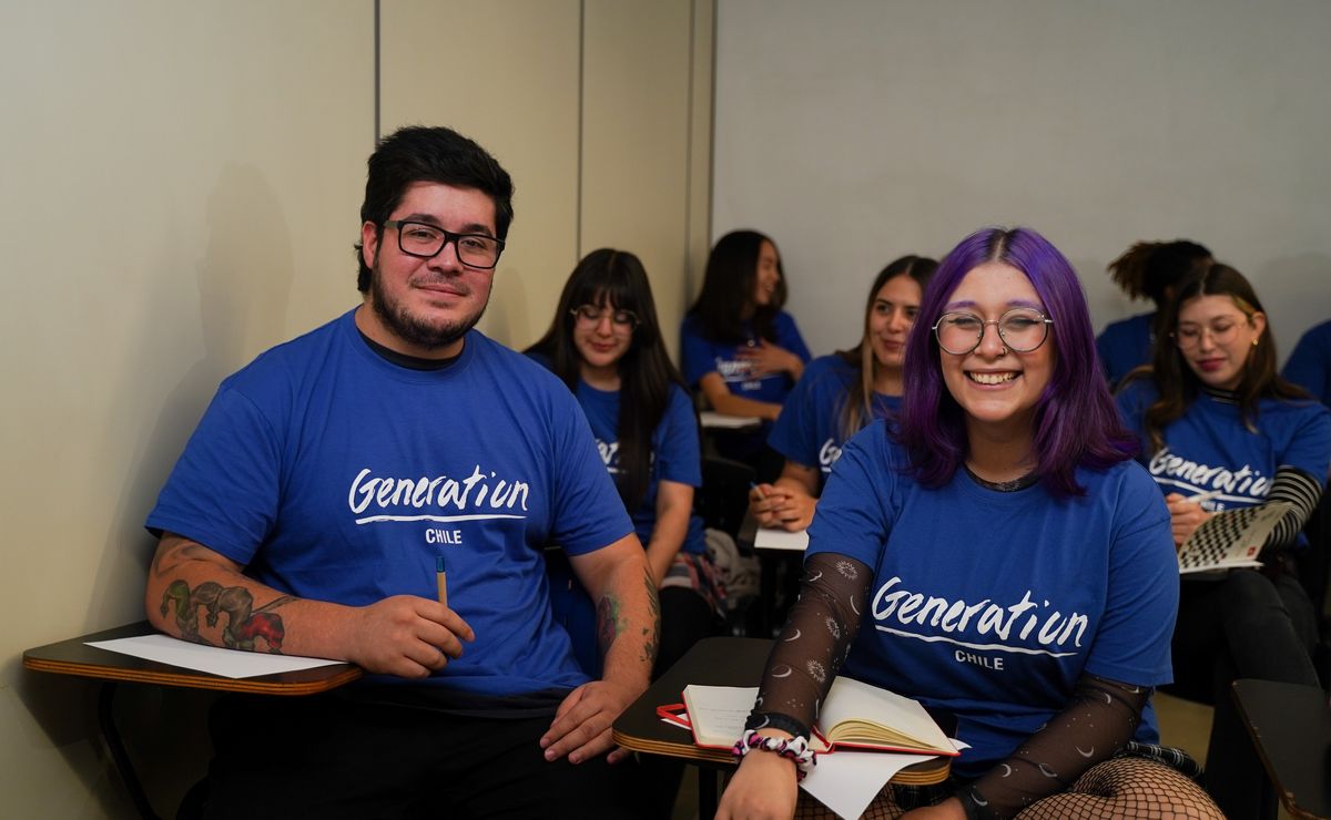Generation Chile ofrece cupos de capacitación gratuita en tecnología