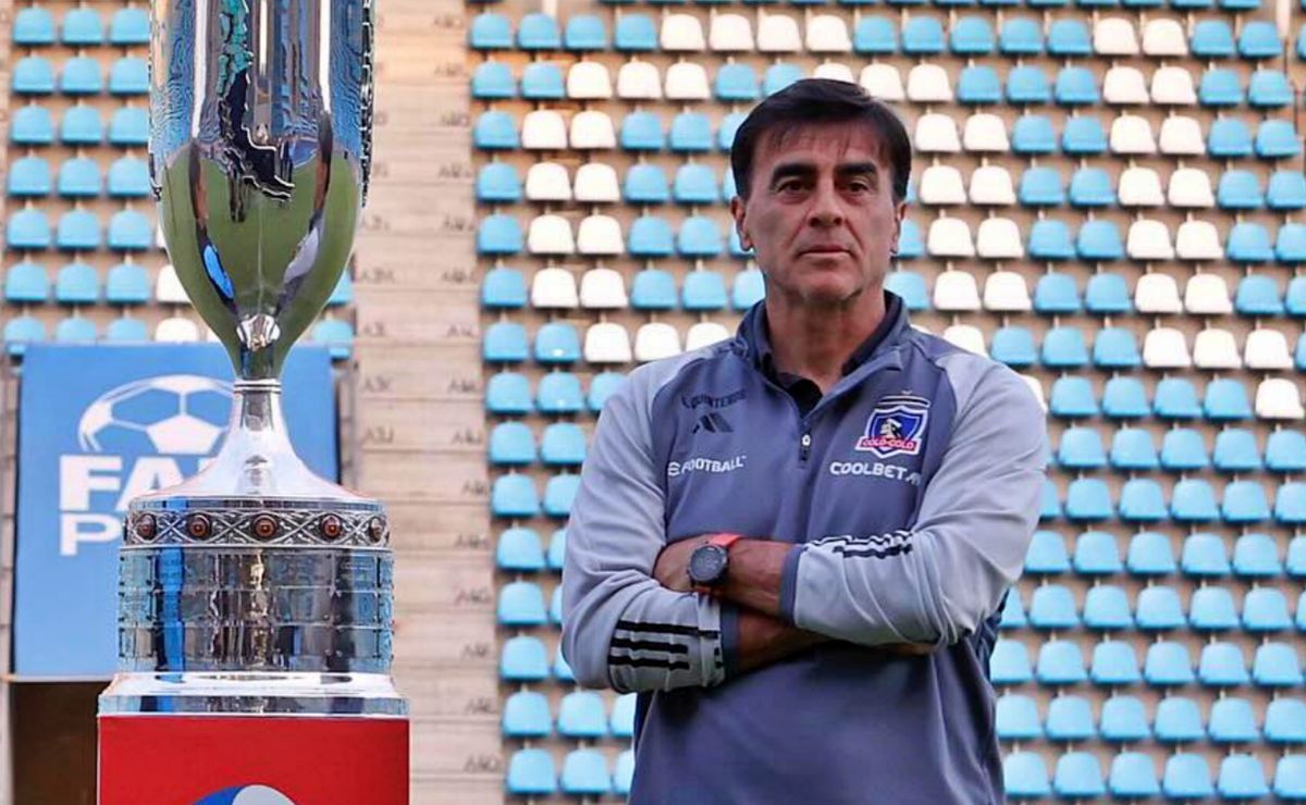 Colo Colo: El viernes se define el futuro de Gustavo Quinteros