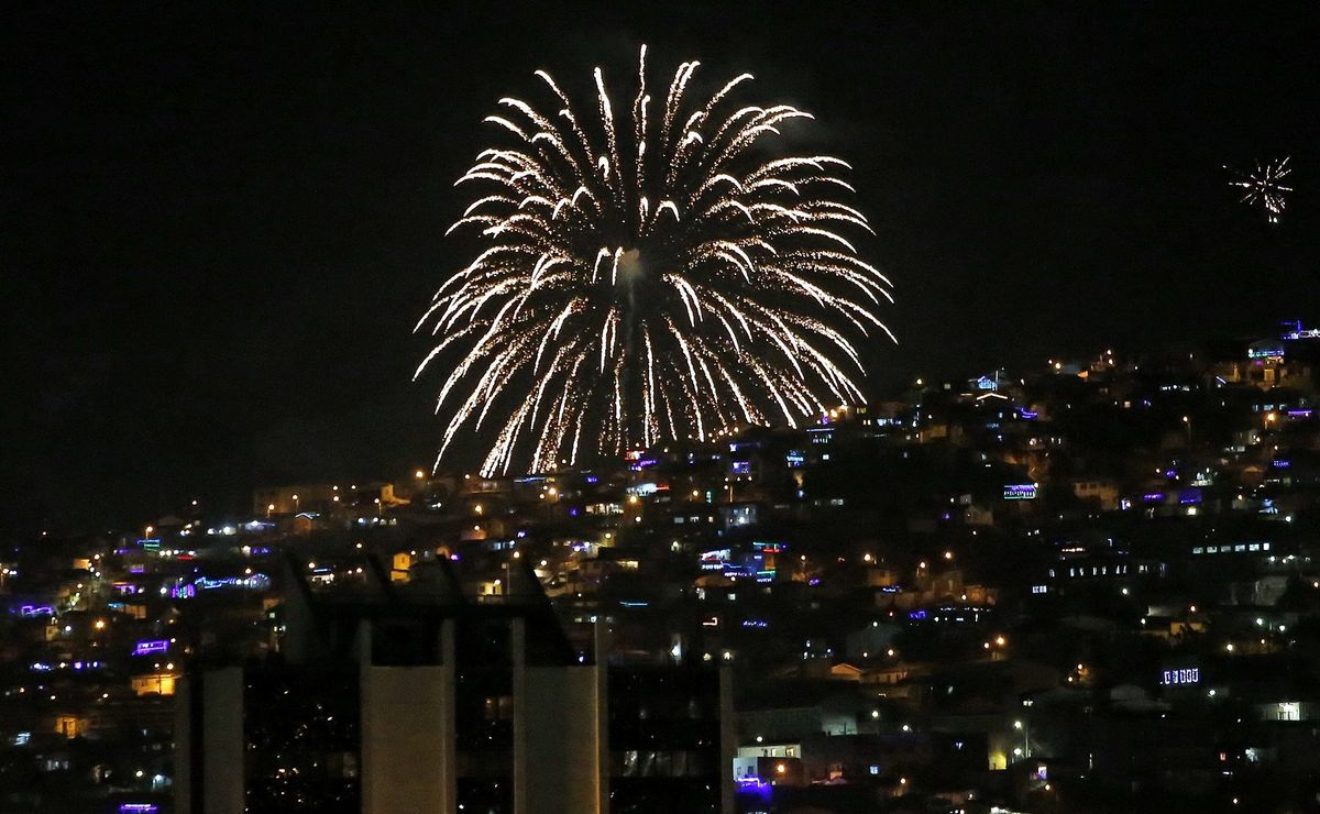Dónde habrá fuegos artificiales: Año Nuevo Valparaíso y Viña