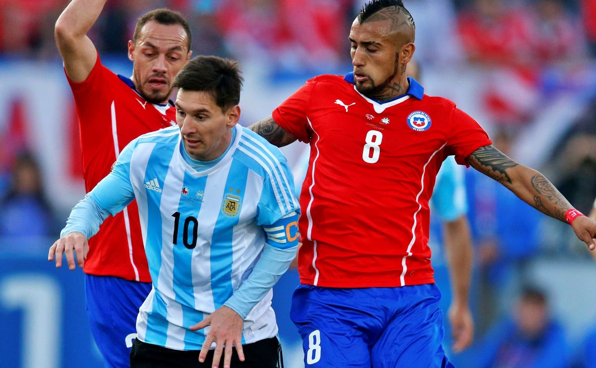 Colo Colo: Chelo Díaz exige respeto a los bicampeones por el Caso Vidal