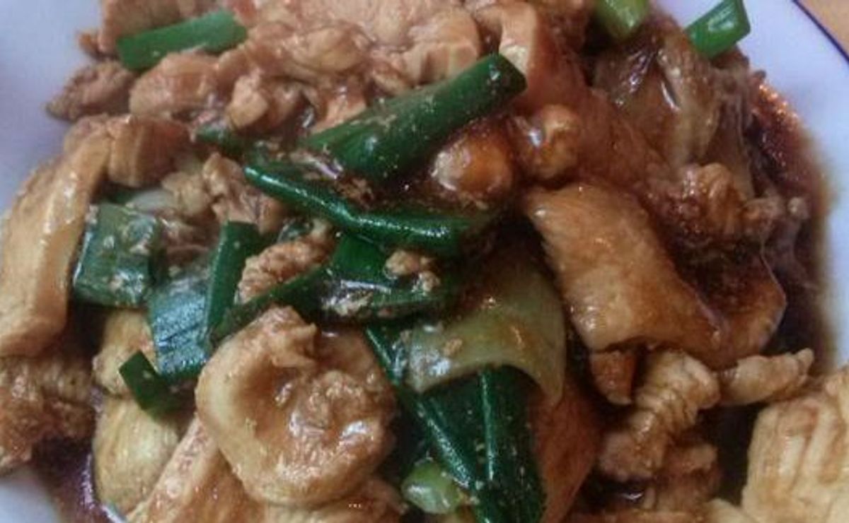 Atrévete con esta receta de pollo mongoliano clásico de la comida china