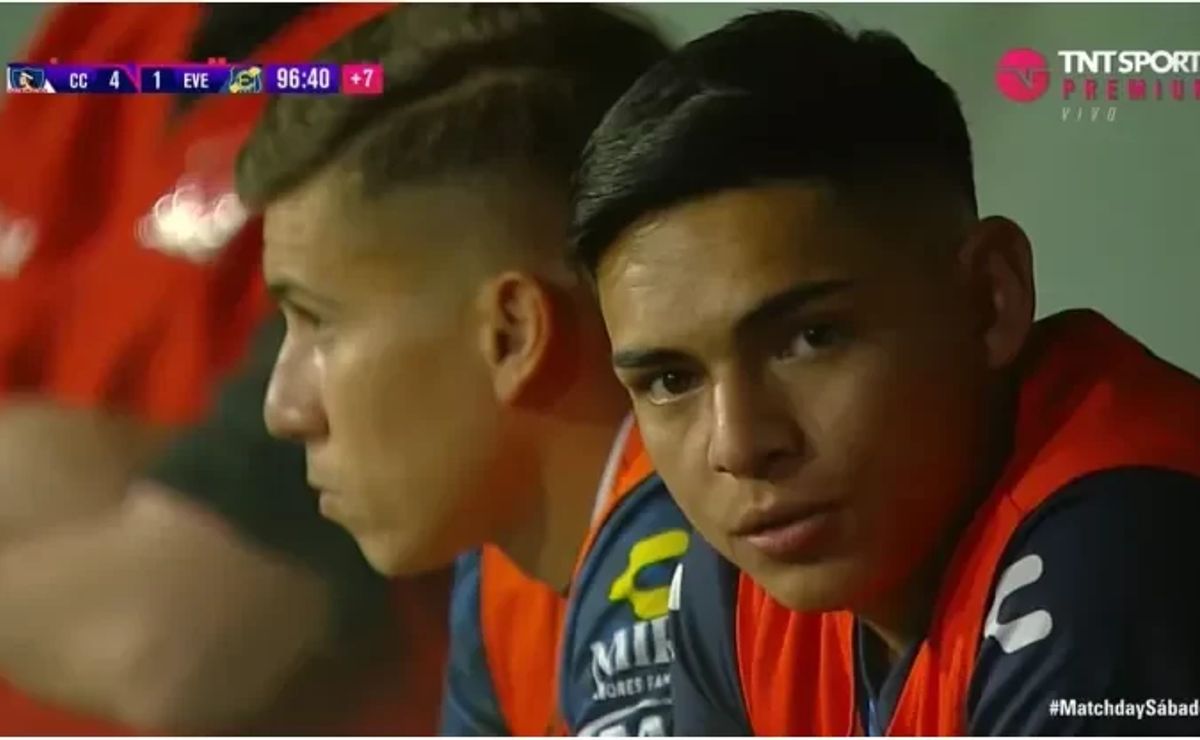 La imagen viral de Joan Cruz en Everton contra Colo Colo