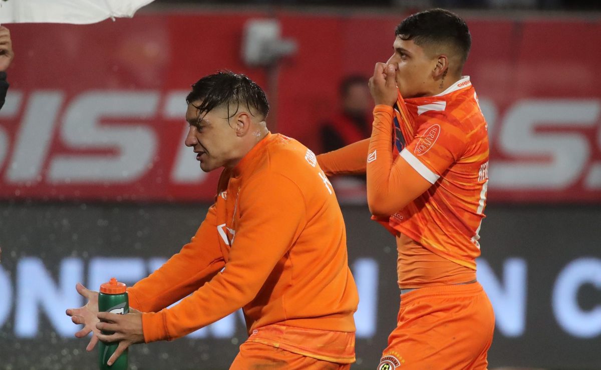 Asistidor de Cobreloa se suma a la moda de Chelo Morales ante Colo Colo